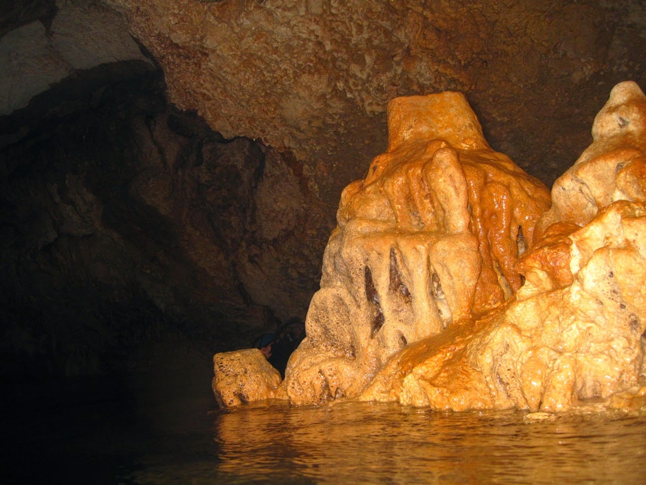 Keeping in touch with Mark Yungnickel: Day 3 & 4 - Kayaking and Diving