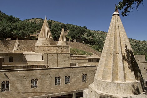 fasten seat belts: Das Drama der Jesiden: "Bitte betet für uns"