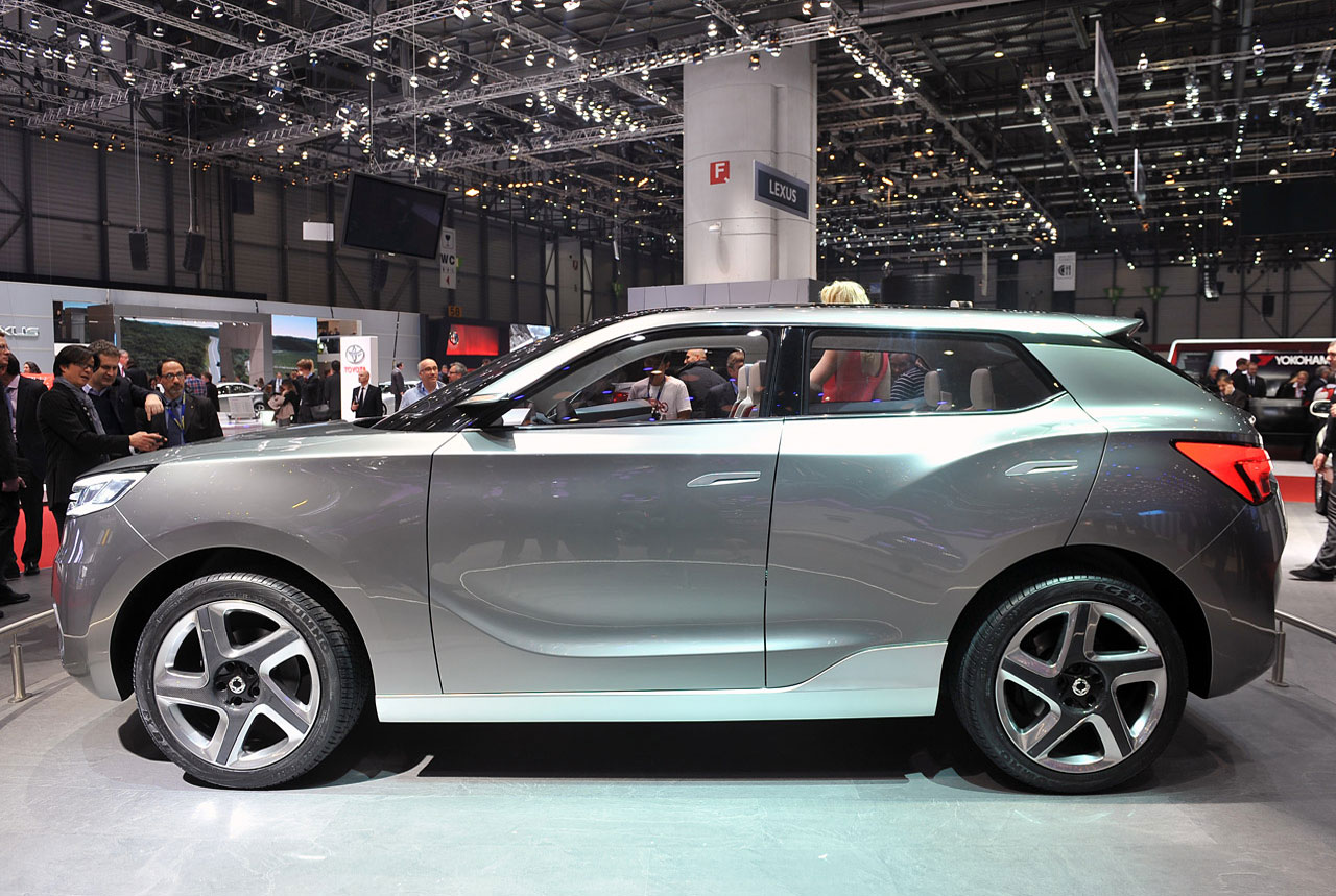 Autoblog: SsangYong SIV-1 Concept is "Nature Born 3 Motion" embodied