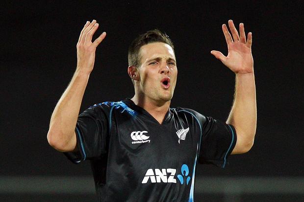 Lancashire sign McClenaghan