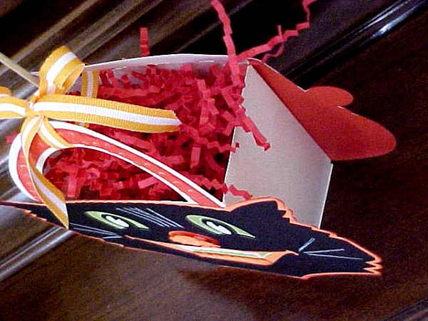 Paper Craft Creations: Vintage Halloween Black Cat Bucket