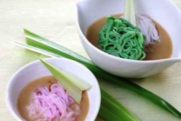 Putu Mayang Cake | Culinary Recipes