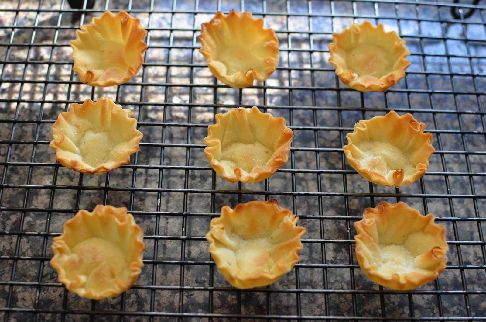 Playing with Flour: Mini lemon phyllo tarts