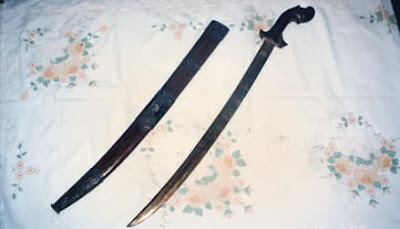 Pedang Di Alam Melayu