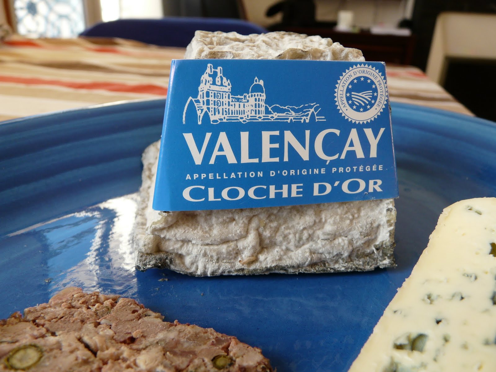 Peter and Caroline Go to France: Cheese of the Week: Valencay