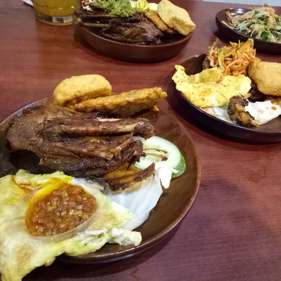 Merindukan Kebersamaan di Pemancingan Ngrembel Asri dan Resto Super ...