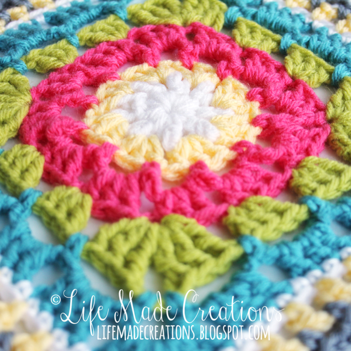 Life Made Creations: granny blanket : wheel lattice