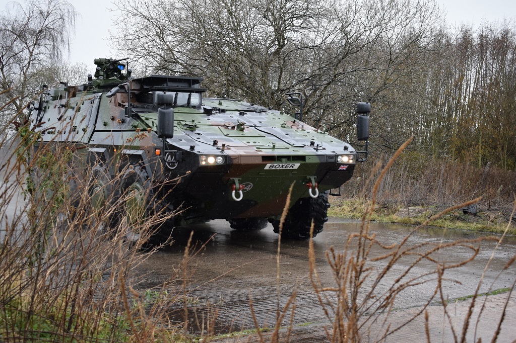 STRATEGIE & TECHNIK: Briten kehren ins Boxer-Programm zurück- Bewegung ...