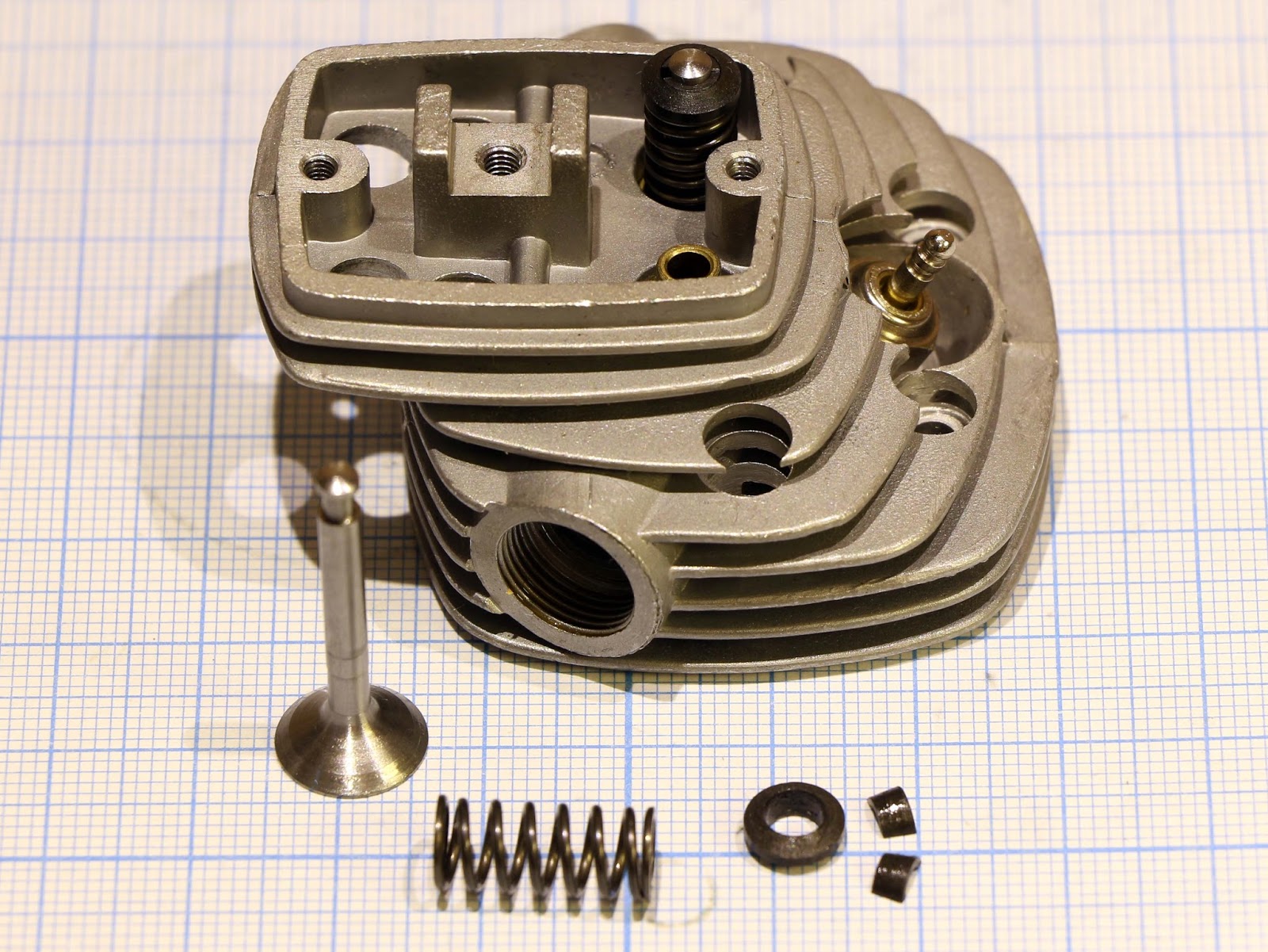 RC IT Music Photo Video: Inside ASP FT160AR Twin Cylinder Glow Engine