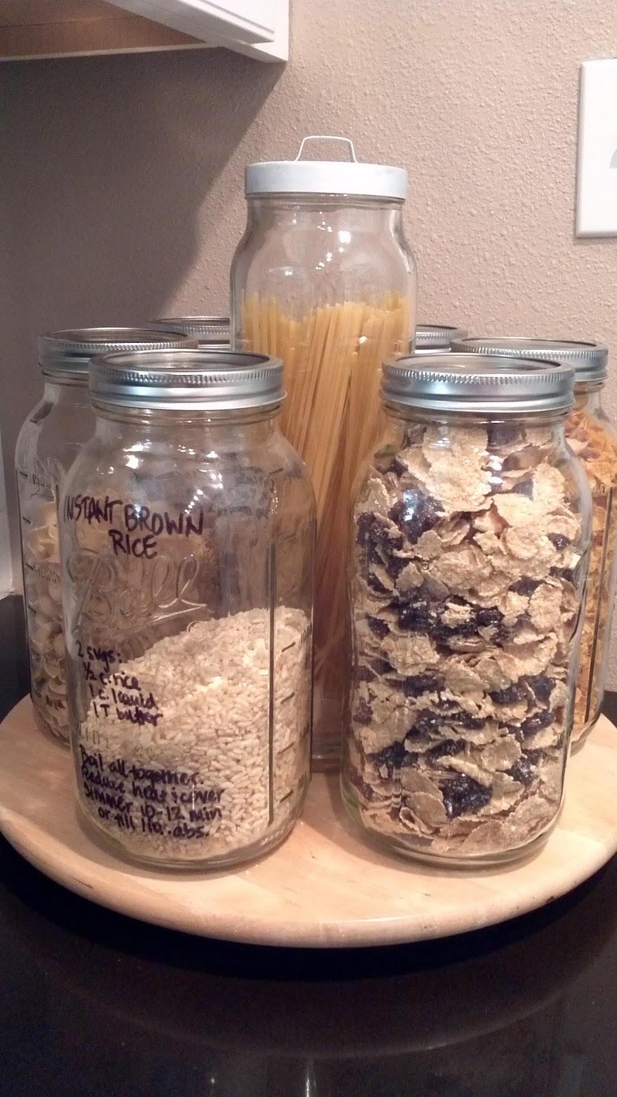 The Path to an Organized Tomorrow: Pretty Organized: Clear Glass Jars
