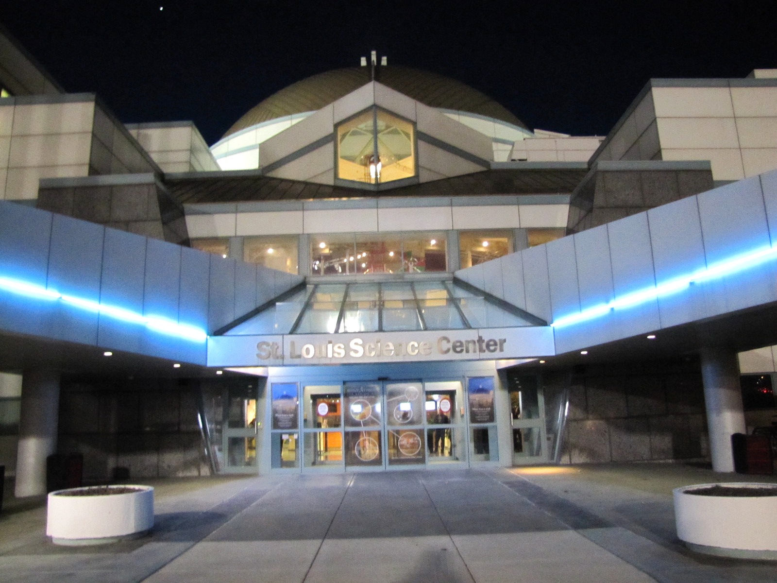 The Aero Experience: St. Louis Science Center First Friday in March ...