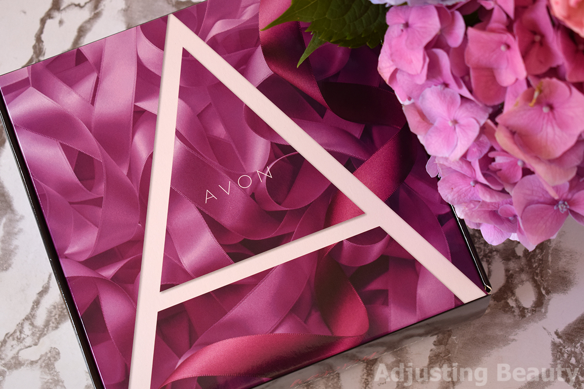 Avon Summer Beauty Box - Adjusting Beauty