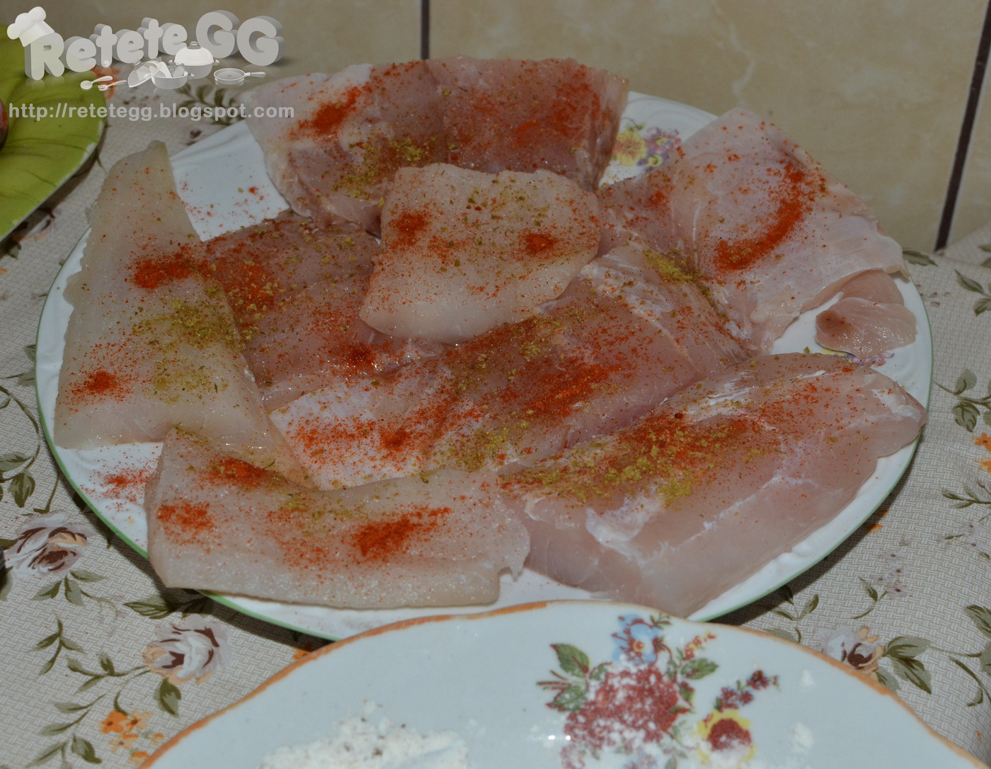 Retete gustoase si garnisite: File de salau pane