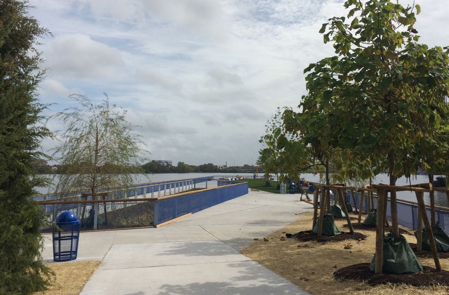 PA Environment Digest Blog: Another Pier Park Graces Philadelphia’s ...