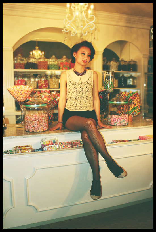 Candy Critic: Candy Art - Models in an Awesome Candy Shop