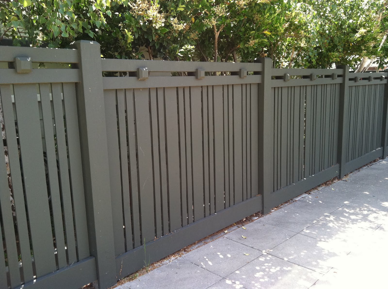 Designer fence in Mission Hills landscape » Sage Outdoor Designs