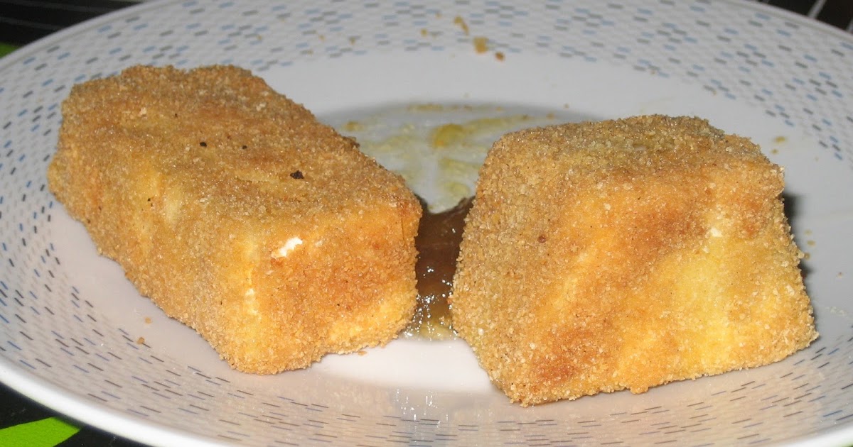 QUESO BRIE CON MERMELADA DE PIÑA