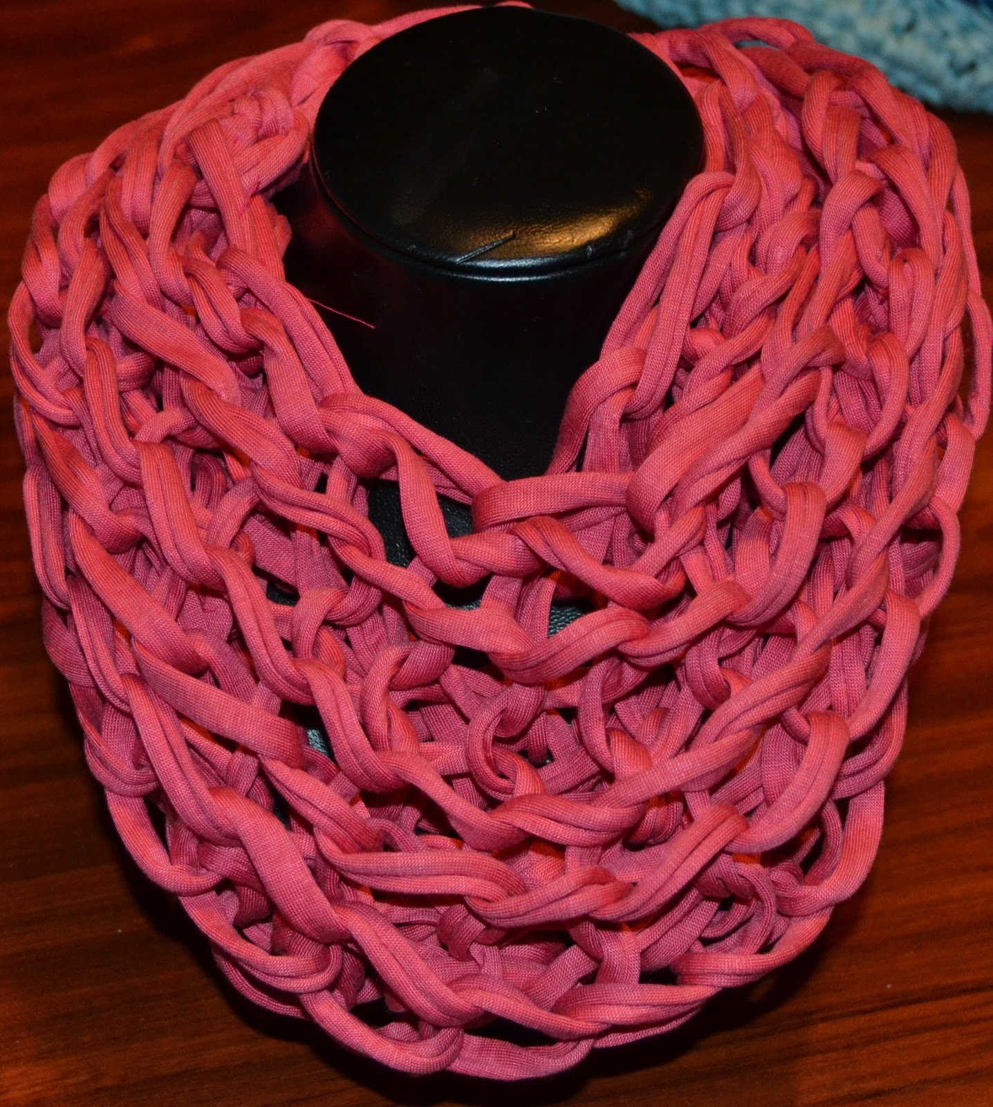 Venta de Manualidades en Trapillo y Macramé: Buff realizado en trapillo