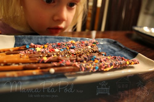 Mama Pea Pod: {Edible Sparklers}