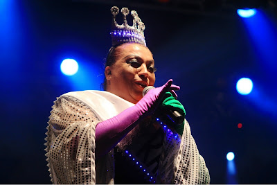 Maria Alcina canta em Campinas na Praça Carlos Gomes | Light Na Night