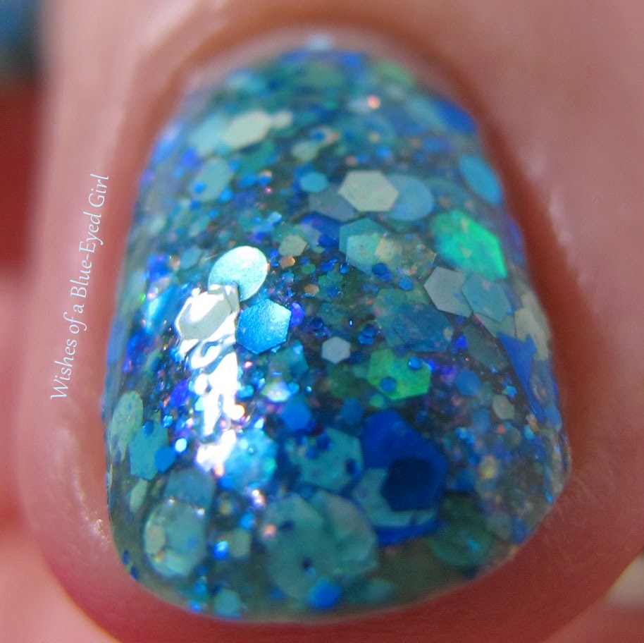 Wishes of a Blue-Eyed Girl: My First Reverie!