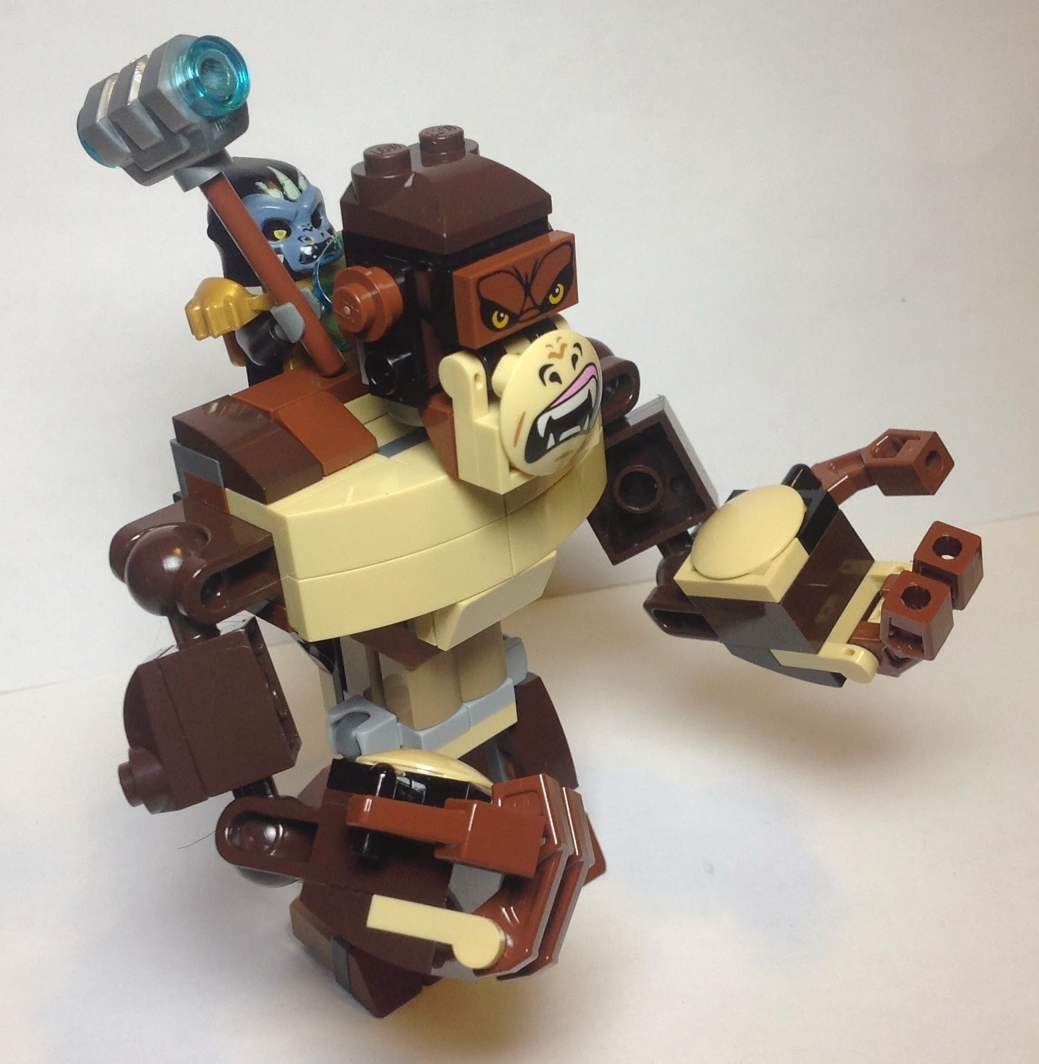 Dark Cloud Blogs: LEGO Chima Gorilla Legend Beast Review for MFZ
