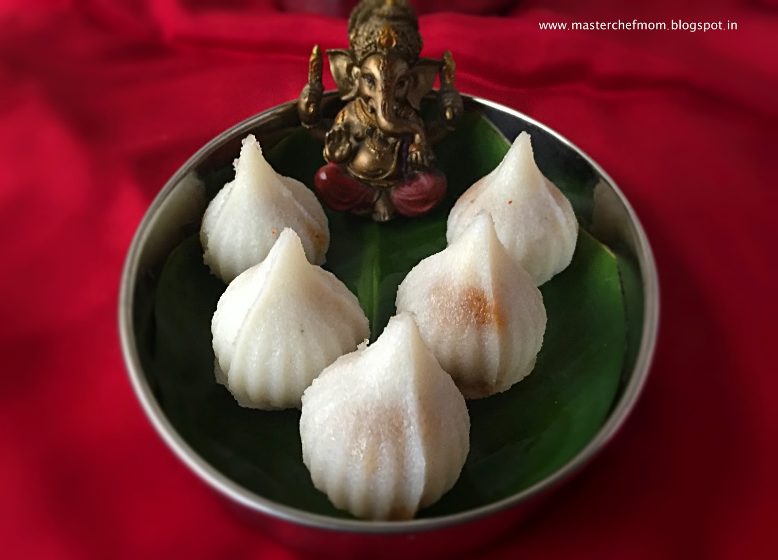 MASTERCHEFMOM: Kozhukattai Recipe | Modak Recipe |Thengai Poorna ...