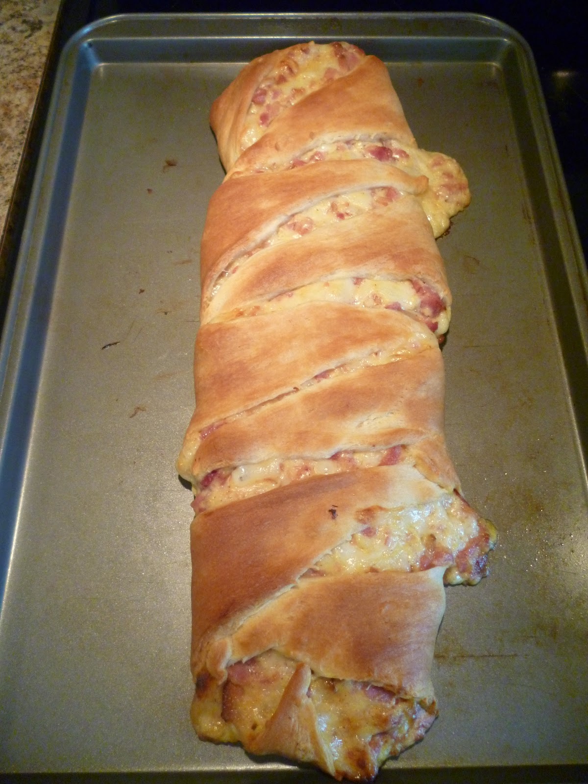 darlaville: ham and swiss crescent braid