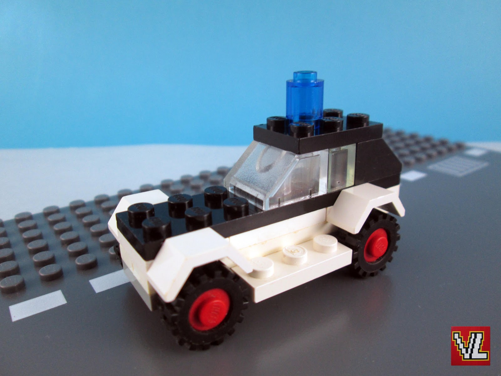 VIVOLEGO: Police Car