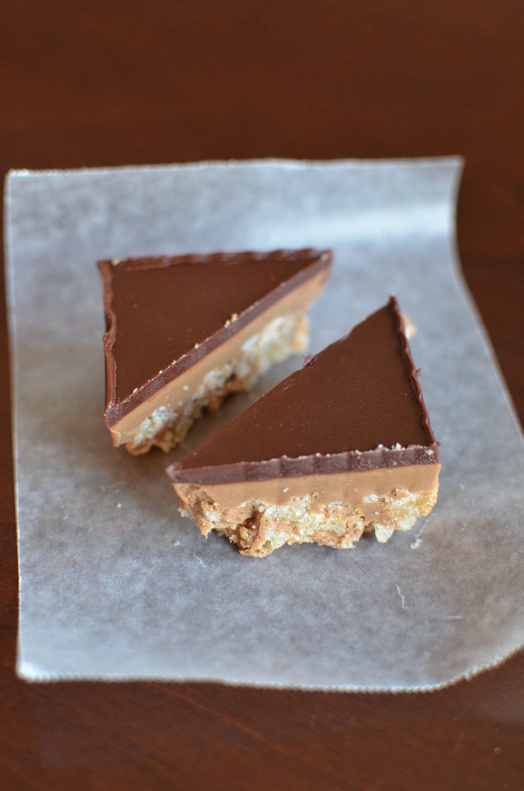 Playing with Flour: Peanut butter crispy bars