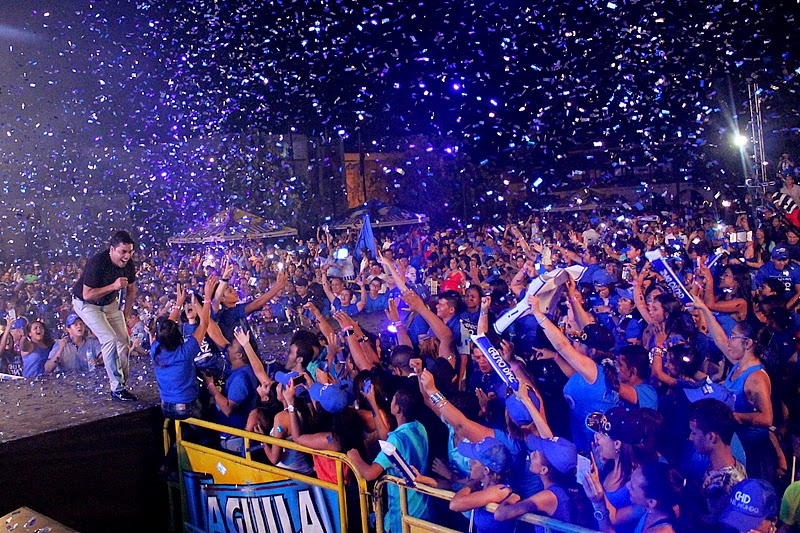 LA BACANA STEREO: ¡“Pa’l mundo” todo un suceso musical!