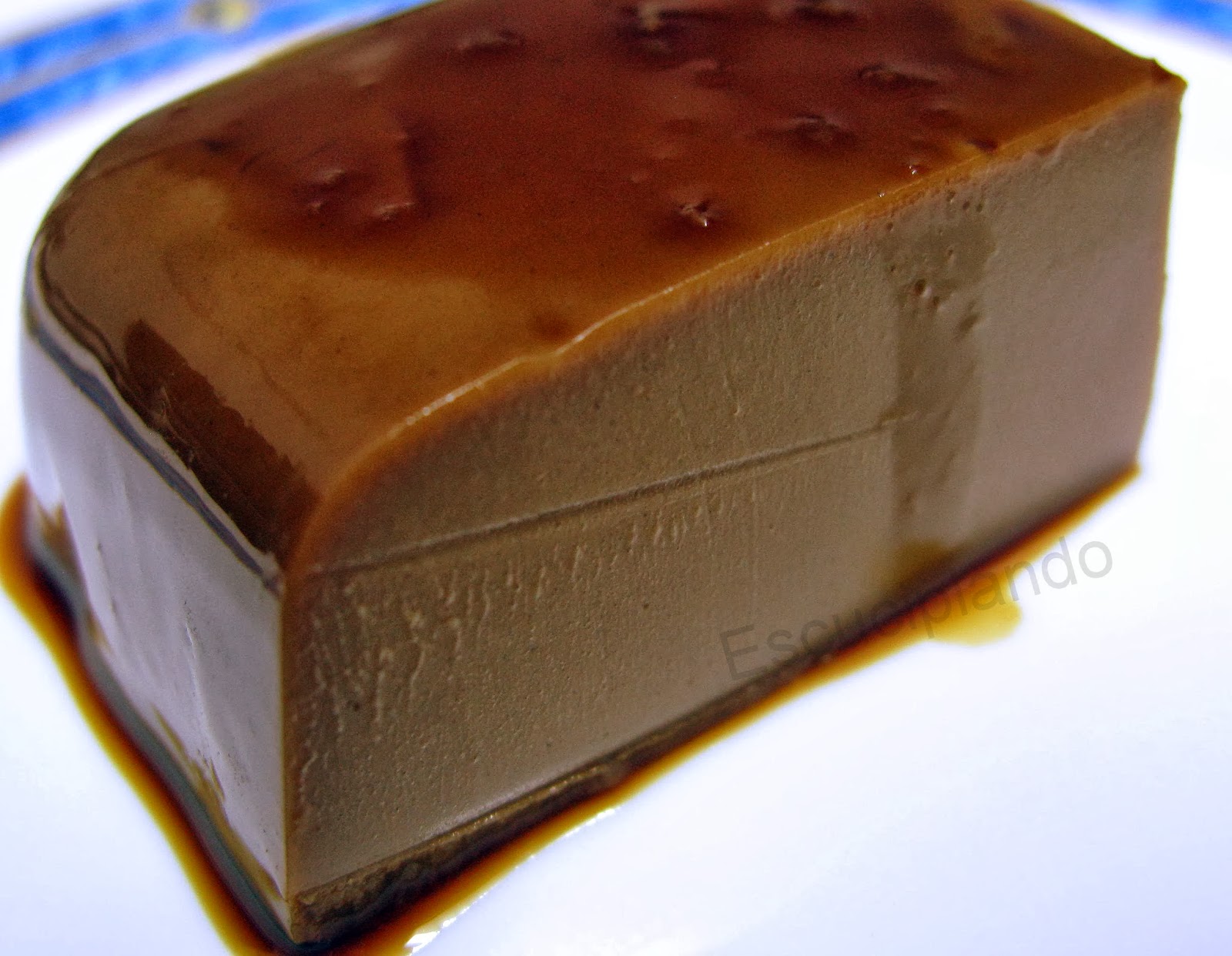 Escuciplando: FLAN DE CHOCOLATE