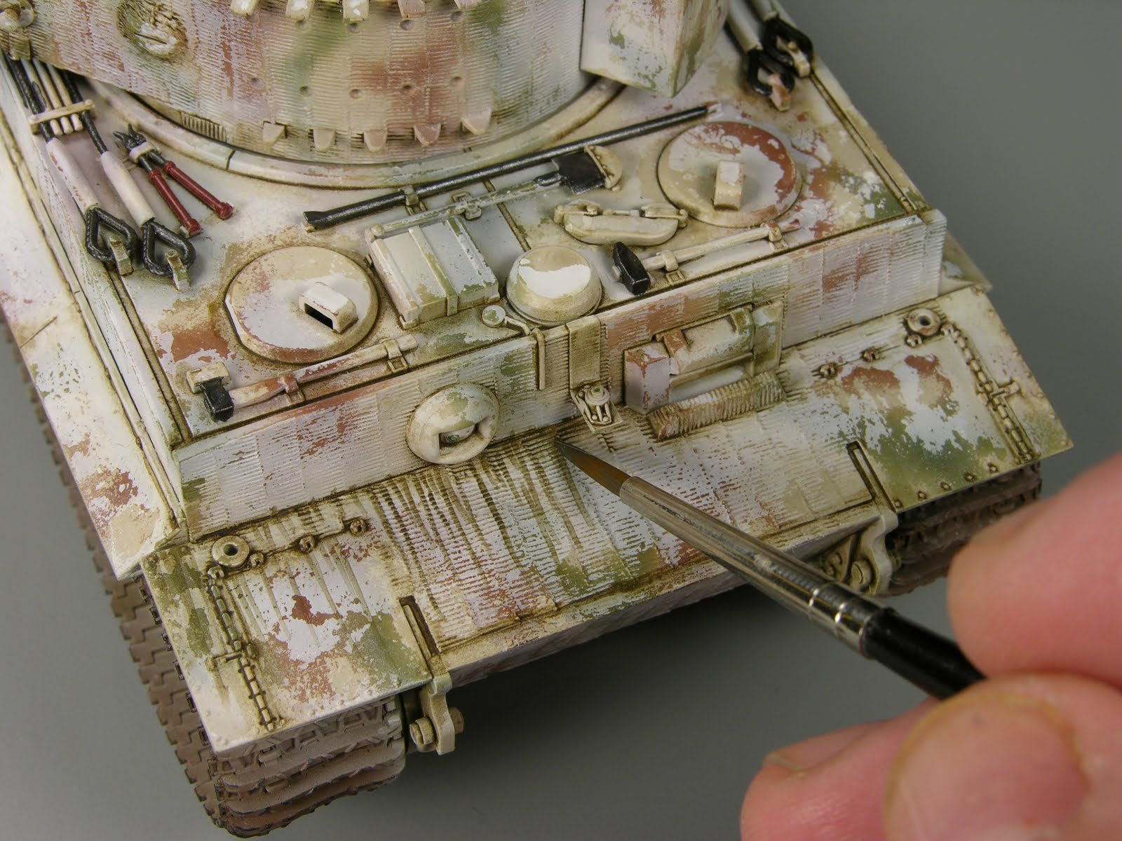 Tiger I 1/48 winter camo