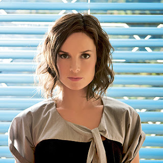 Fotos de Angela Prieto ~ Wiki Chilenas