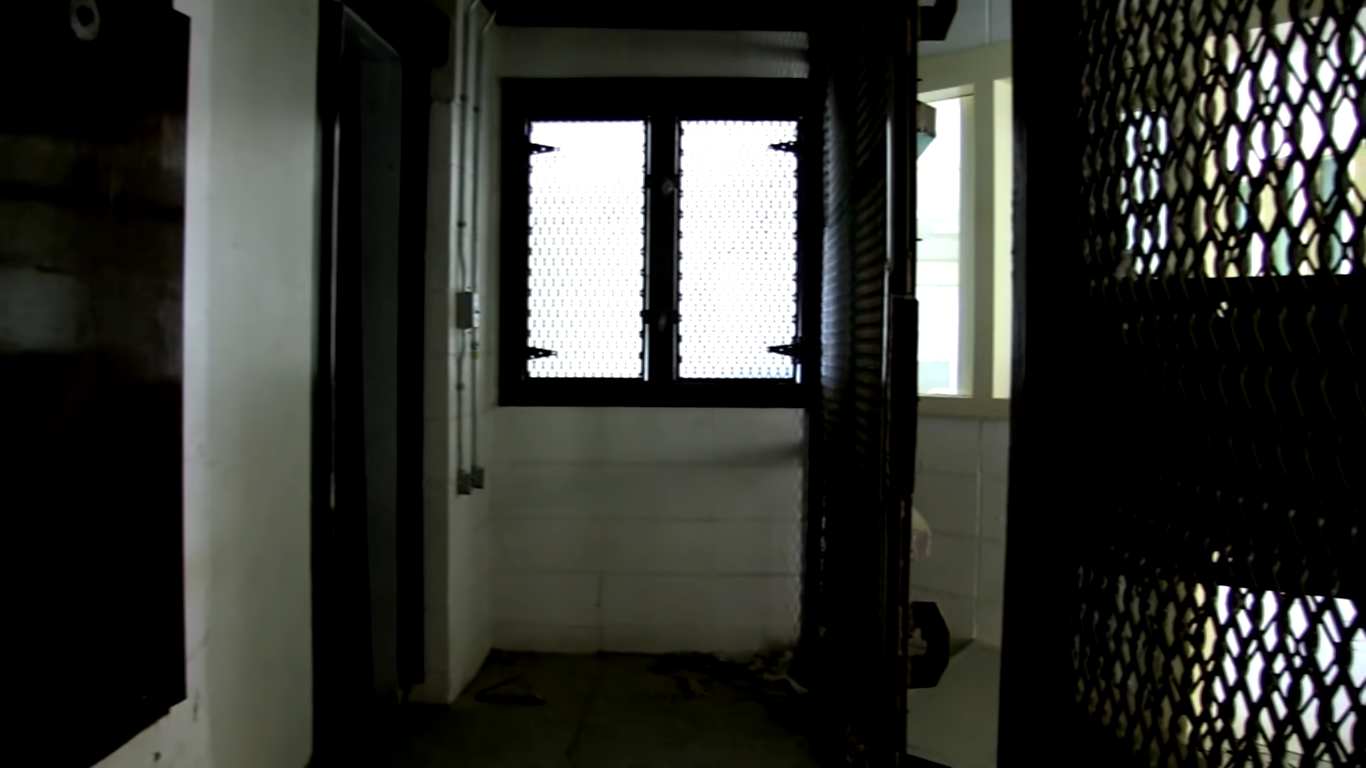 Evil in the Heartland: The Story of Mark Hopkinson, the Mobster of ...