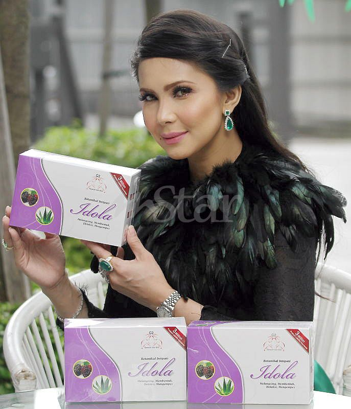 Rozita & Zain Bakal Tunai Umrah Untuk Bayar Nazar