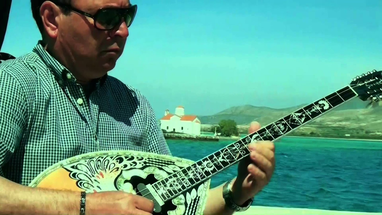 AdelinFM Kythira : ΜΟΥΣΙΚΗ ΒΡΑΔΙΑ ΜΕ ΤΗΝ OΡΧΗΣΤΡΑ ΤΟΥ ΠΕΤΡΟΥ ΤΣΟΛΑΚΟΥ.8 ...