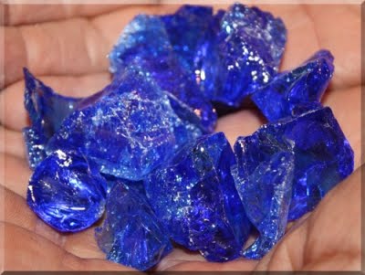 Klave Centesca THE BLOG: Sarum Blue is at once most blue and also....violet