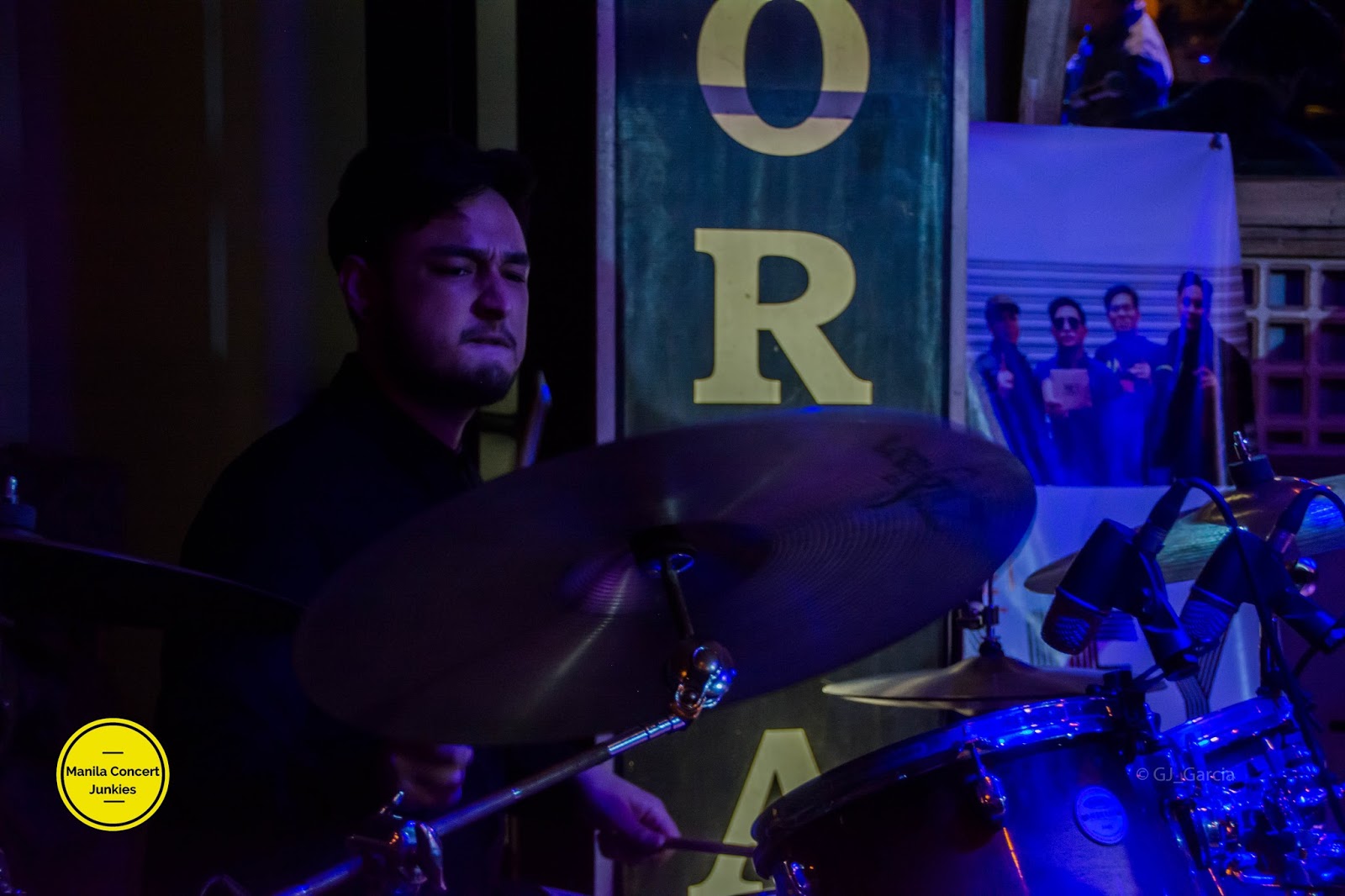 Former 6cyclemind frontman Ney Dimaculangan launched an album, Napapanahon with his new band