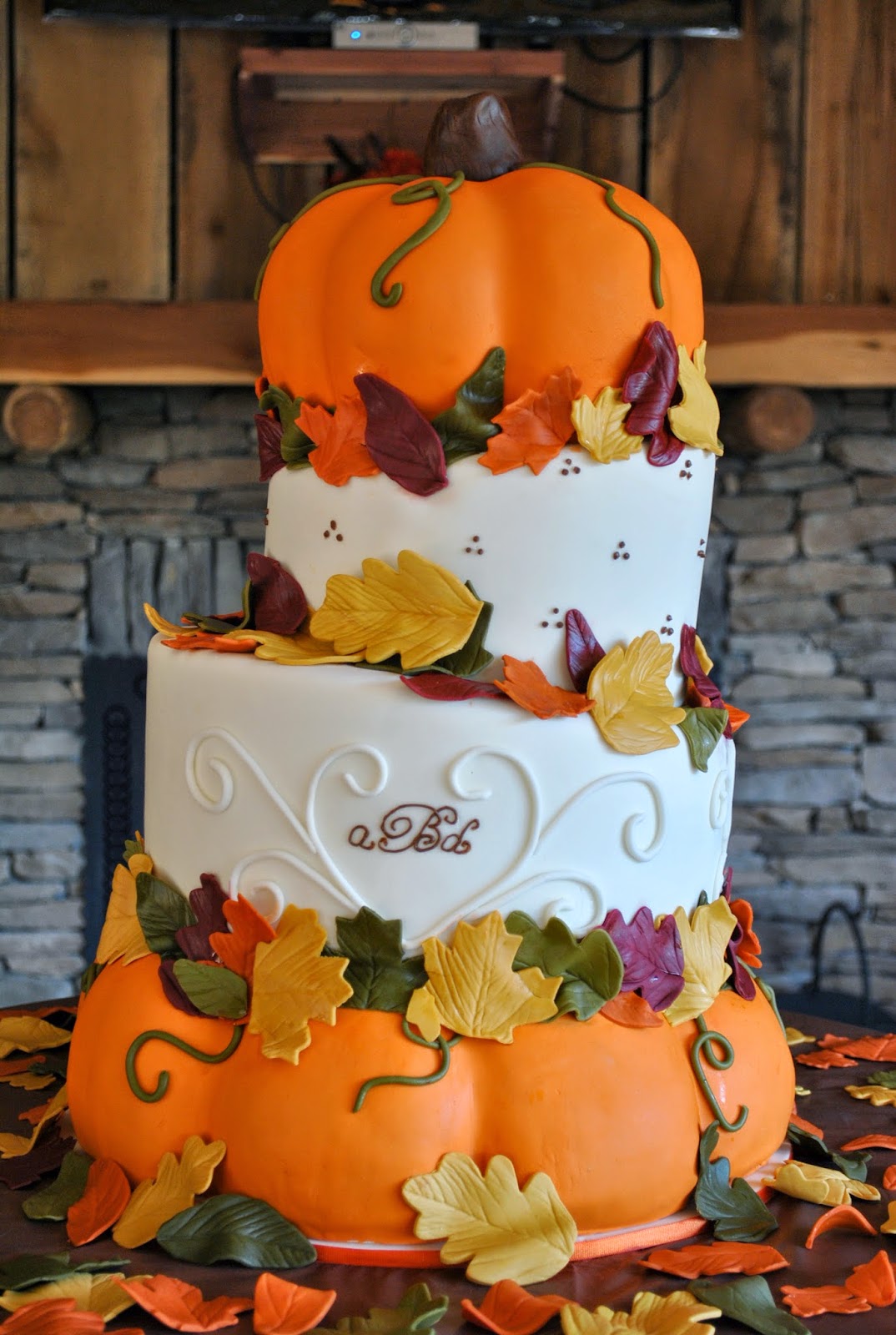 Hope's Sweet Cakes: Fall Cakes