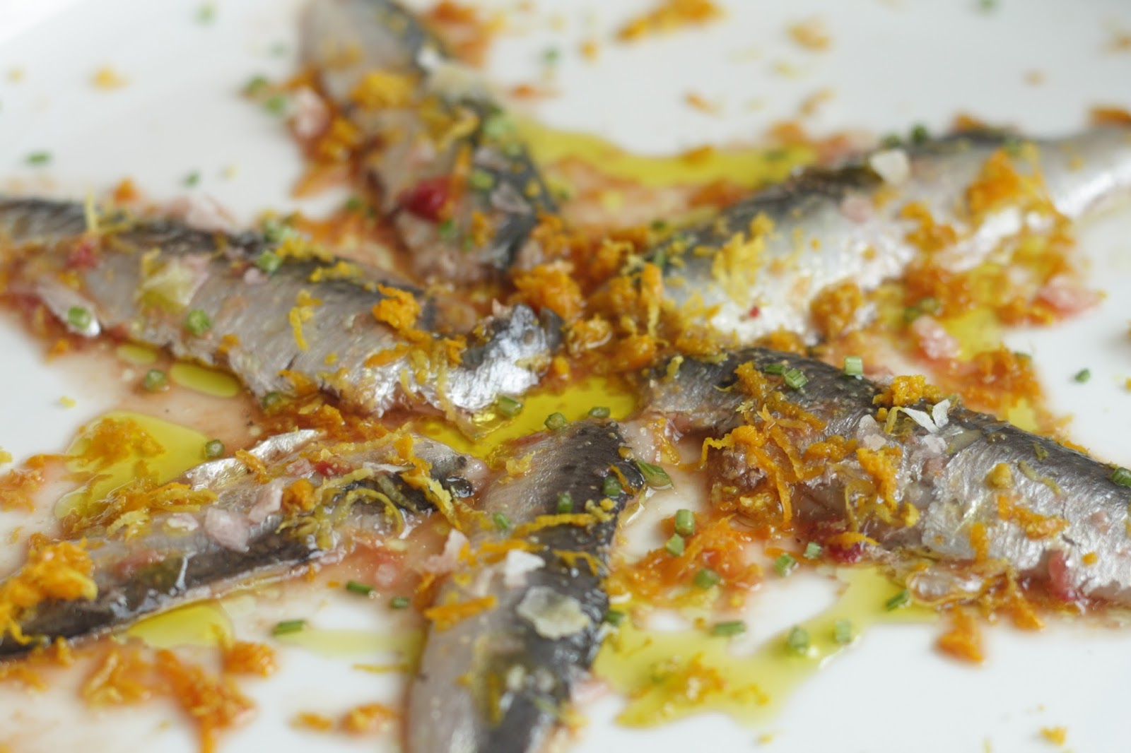 SARDINAS MARINADAS CON CÍTRICOS Y SOJA