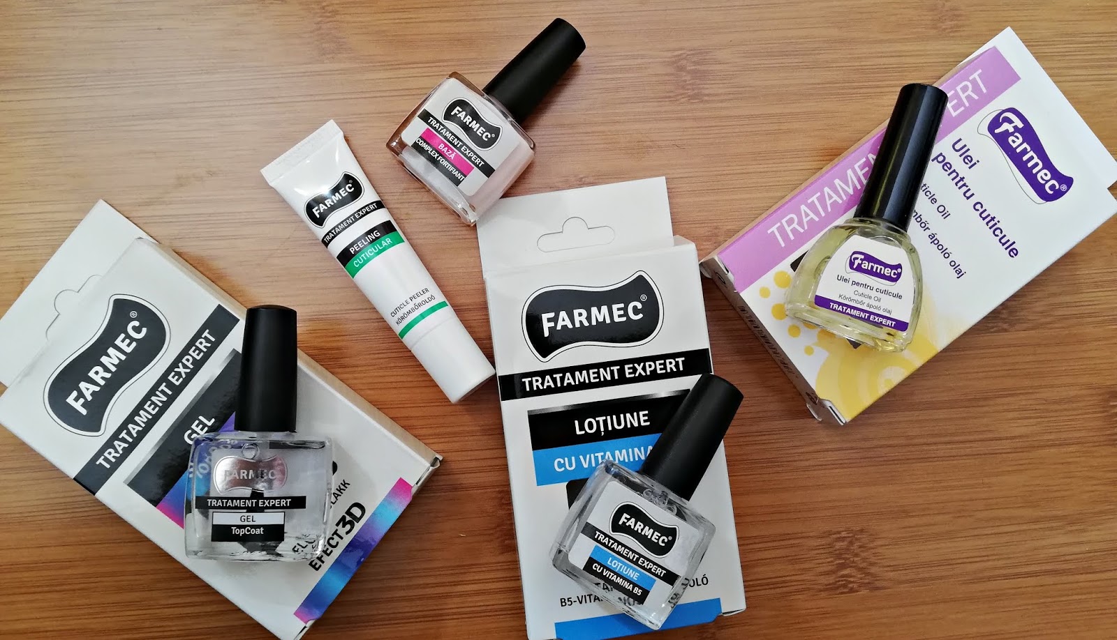 Coltul Cameliei: Noutati pentru unghii de la Farmec