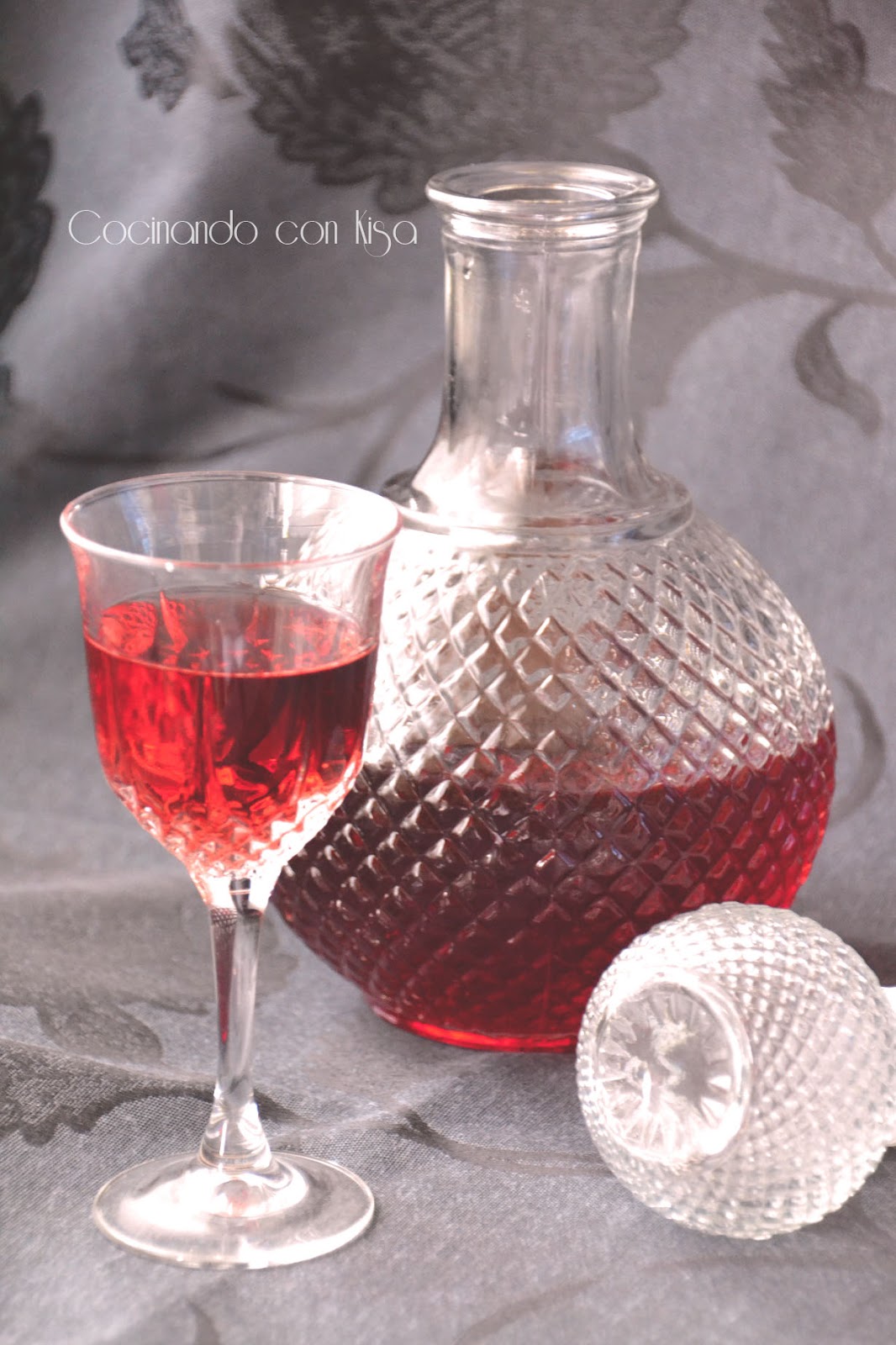 Cocinando con Kisa: Licor de fresas (Forma tradicional)