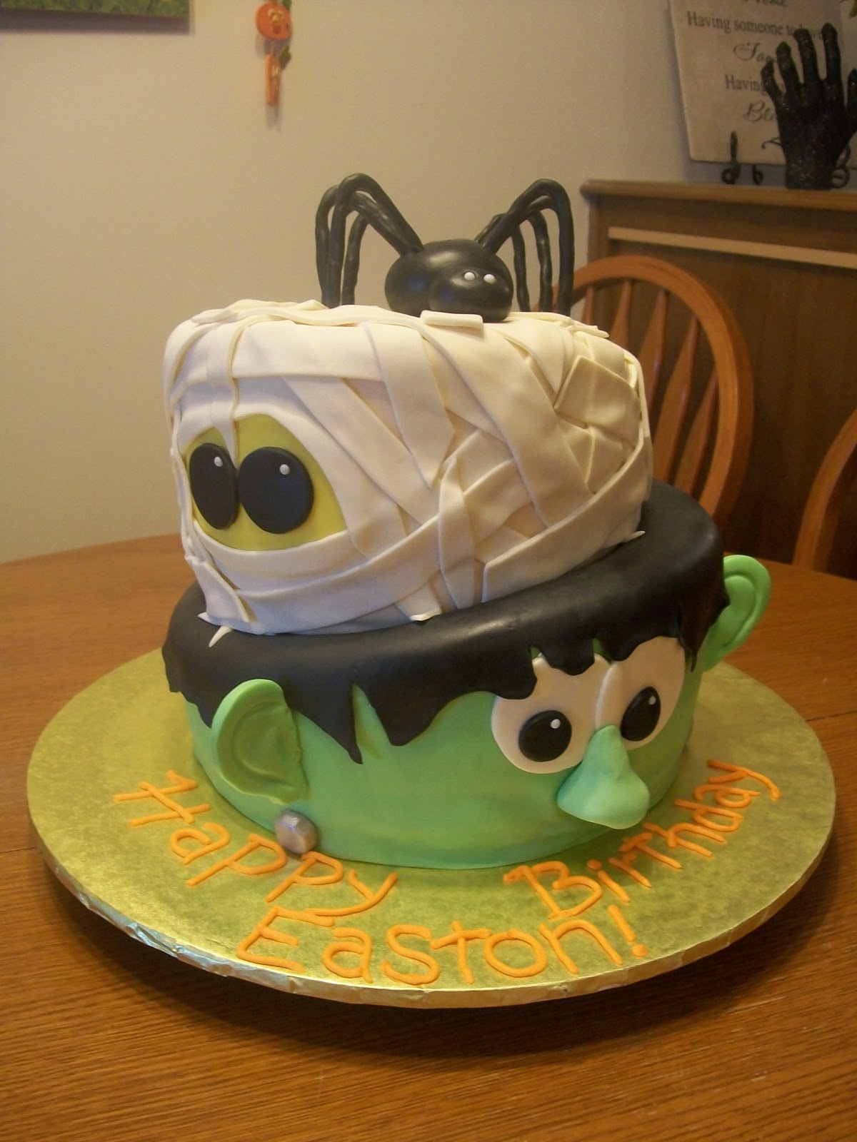 Cakes by Maria!: Spooky Birthday!