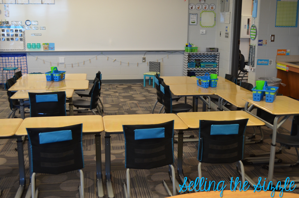 Second Grade Sizzle: My Classroom