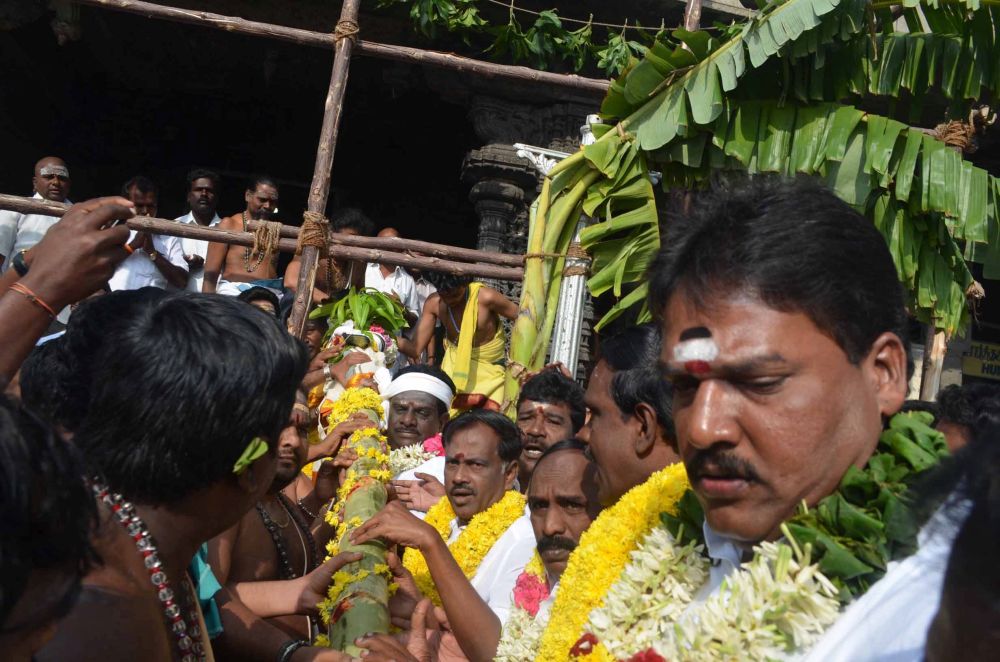 February 6, 2017 Mahakumbhabhishekam at Arunachaleswarar Temple ...