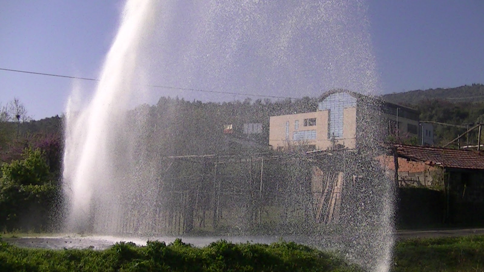 AMMOSIMATHIA BLOG: Εβρεχε πετρελαιο σημερα το πρωι σε αγροτικη περιοχη ...