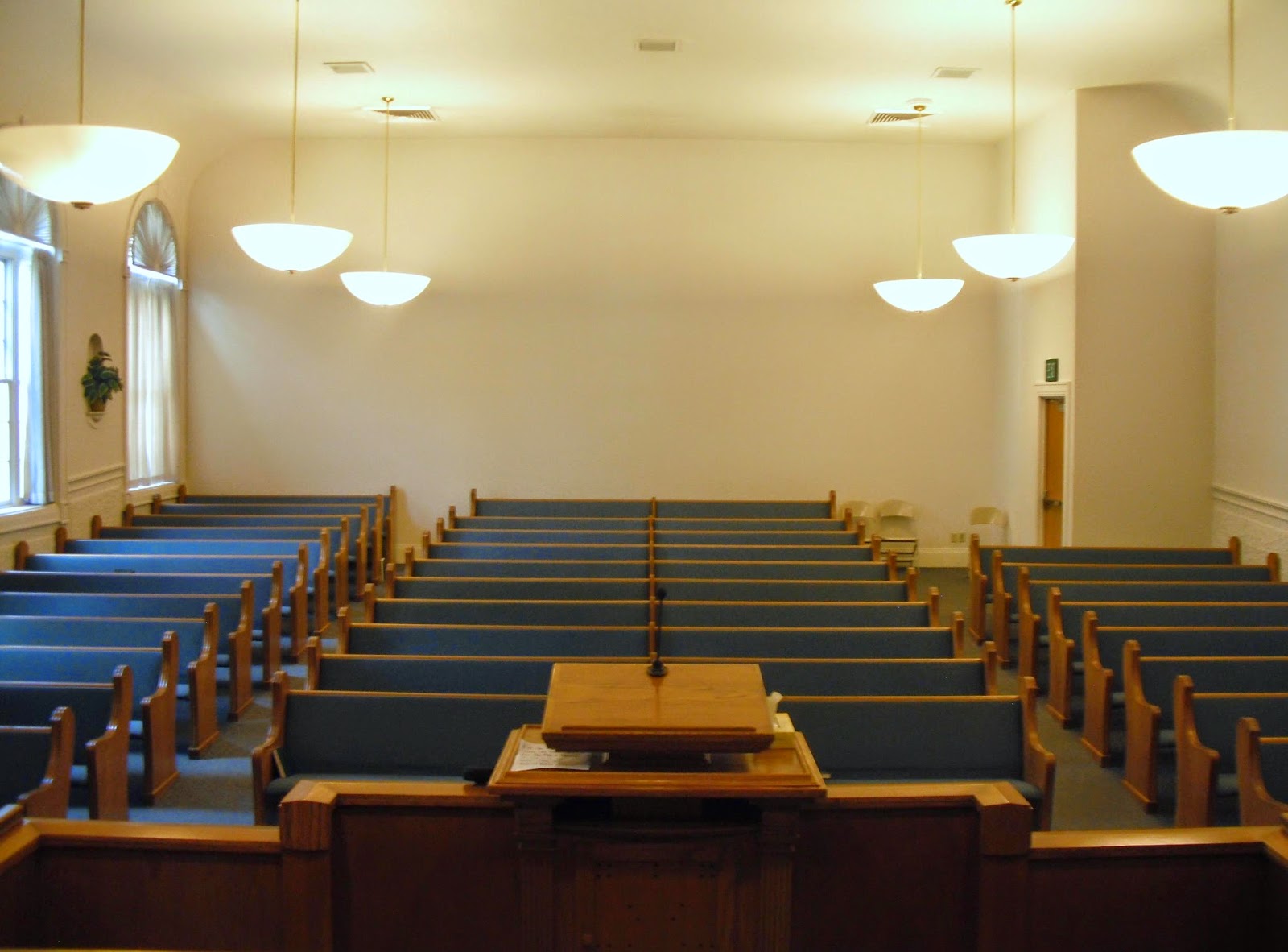 Historic LDS Architecture: Manavu Ward Chapel: Interior