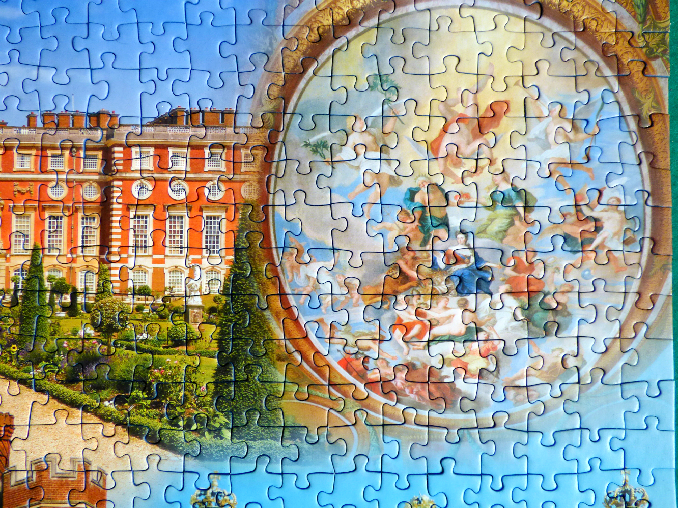 Chez Maximka: Ravensburger Historic Royal Palaces - Hampton Court ...