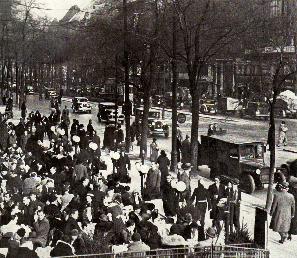 Changing Berlin: 54 Vintage Photos Show Everyday Life of the Capital of ...